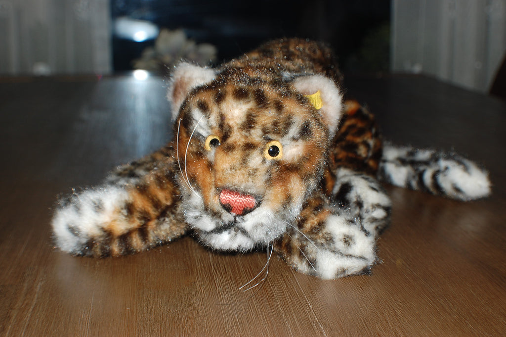 Steiff Lying Leopard 35 EAN 5320/35 1972 1977 Button & Tag Gorgeous Br ...